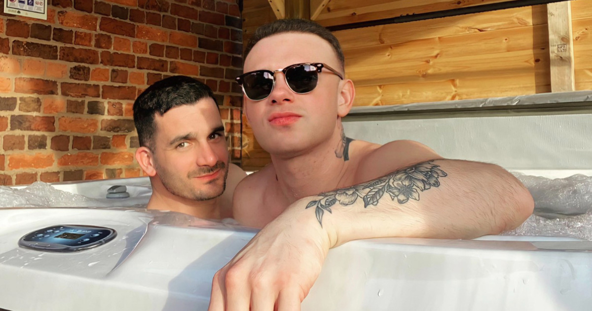 國外網黃情侶公開徵 0 號 曝男優甘苦談：「素人脫了不一定會紅。」 | GagaTai 嘎嘎台